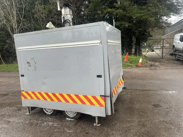 DIESEL LIGHTING TOWER - cctv tower mast pole mobile Spare Or Repair £ ...