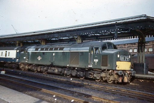 ORIGINAL COLOUR SLIDE of D353 BR class 40 diesel loco £3.99 - PicClick UK