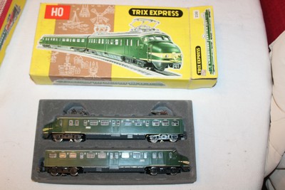 TRIX EXPRESS 2281 Dutch Railcar "Hondekop" the ELD TOP + OVP £142.99 ...