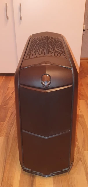 DELL GAMING PC Alienware Aurora R3 - Water Cooling, NTEL i7 2700K £110. ...