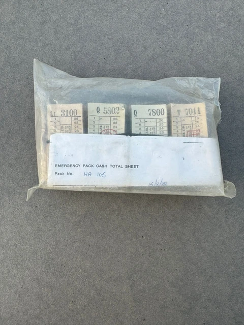 LONDON COUNTRY TRANSPORT Bus Conductor Wooden Mousetrap Clippy 4 Ticket ...