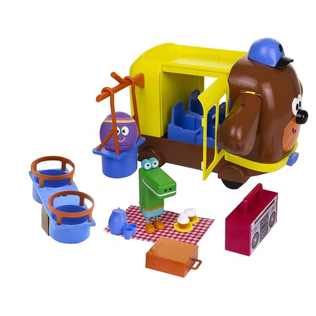 HEY DUGGEE BUS,PARK and Picnic Playset -Children Duggee Adventure Bus ...