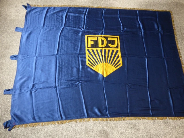 RARE ORIGINAL DDR EAST GERMAN FDJ "Free German Youth" FLAG/FAHNE. £35. ...