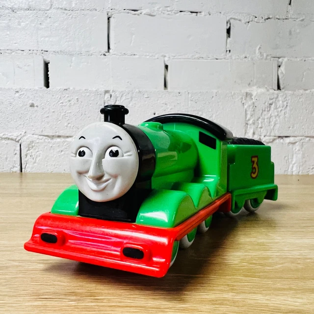 HENRY - THOMAS The Tank Engine & Friends Golden Bear Push Along Toddler ...