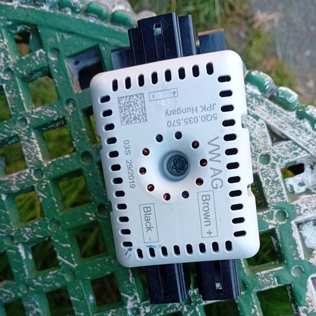 VOLKSWAGEN GOLF 5G Aerial Antenna Amplifier Module Ecu 5Q0035570 £10.64 ...
