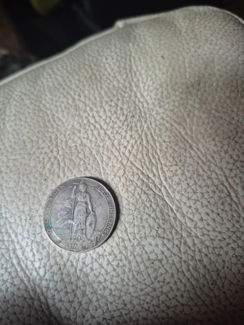 ONE FLORIN / 2 shilling silver coin. Edward VII. Britannia on rear ...