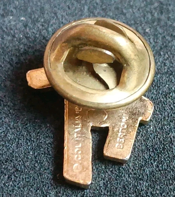 SPILLA PINS DISTINTIVO Stemma Simbolo Badge Logo Crest World Cup Italia ...