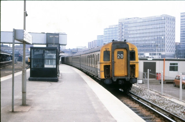 5366 EMU 4 Vep 7846 At East Croydon 1986 £3.99 - PicClick UK