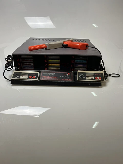RARE/ NINTENDO NES KIOSK M82 / Demo Display Unit + 12 Jeux EUR 6.000,00 ...