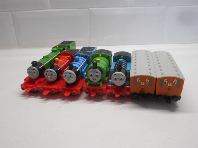 THOMAS THE TANK engine trains henry edward james thomas percy annie ...