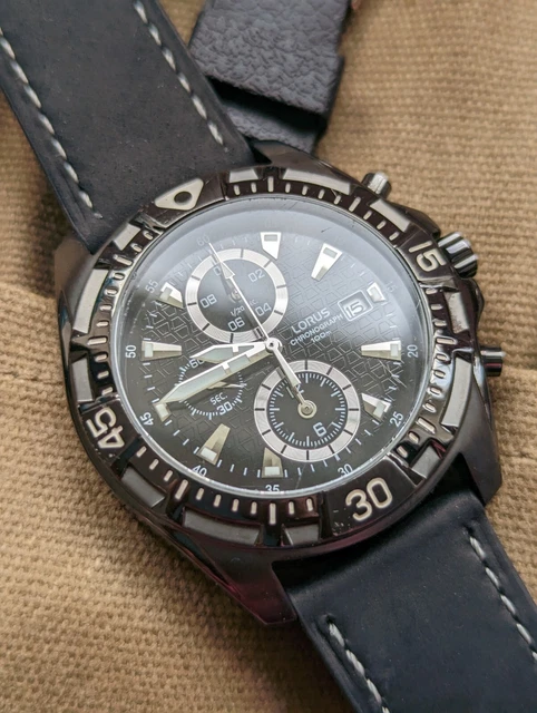 LORUS YM92-X155 QUARTZ Analogue 1/10th Chronograph Watch - Seiko ...