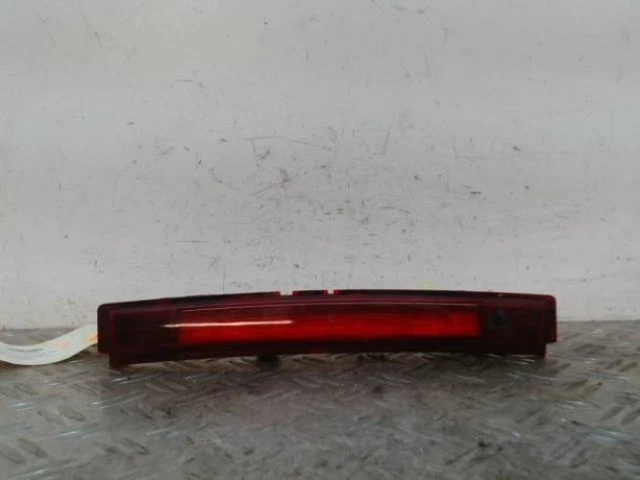 FEU ARRIERE STOP central RENAULT CLIO 4 PHASE 2 265902759R EUR 30,00 ...