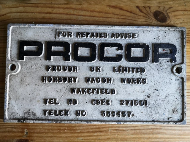 VINTAGE CAST IRON Procor Railwayana Sign. Railway Collectable. Wagon ...