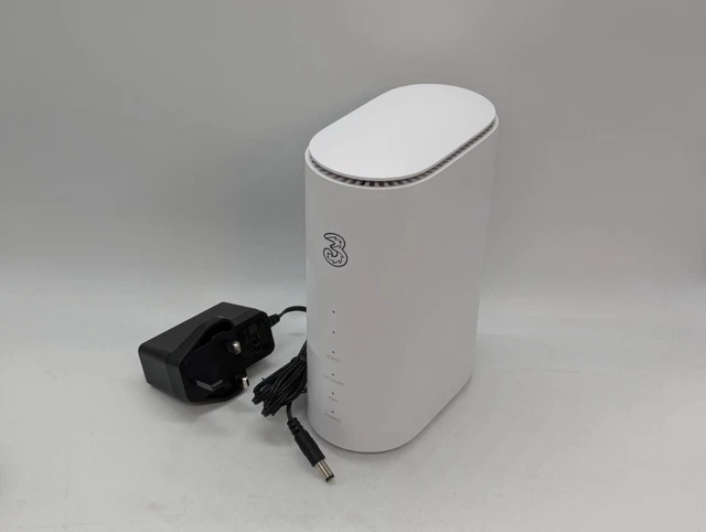 ZTE MC801A HYPERBOX Three 5G Wi-Fi router dual-band white + power ...