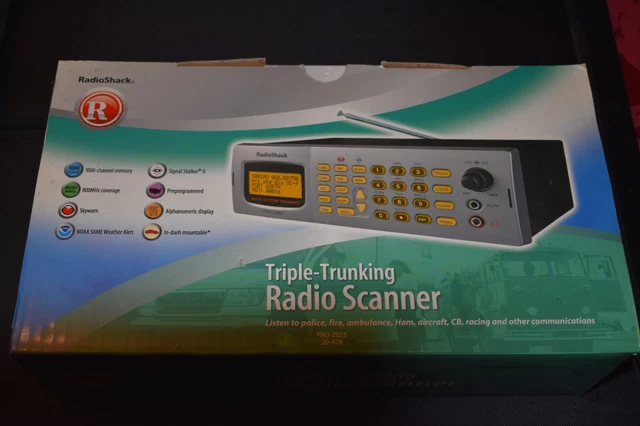 RADIOSHACK REALISTIC PRO-2055 1000-Channel Triple-Trunking Mobile/Base ...