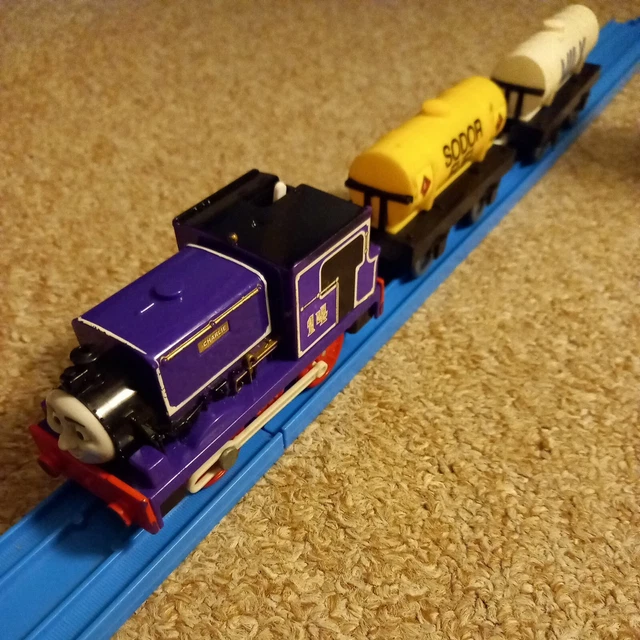 TOMY TRACKMASTER THOMAS train MOTORISED CHARLIE SODOR FUEL & MILK TRUCK ...