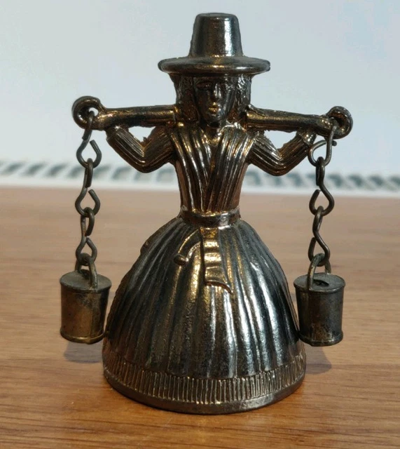 VINTAGE WELSH LADY Milk Maid Brass Bell Milk Pail Clappers Nice Sound £ ...
