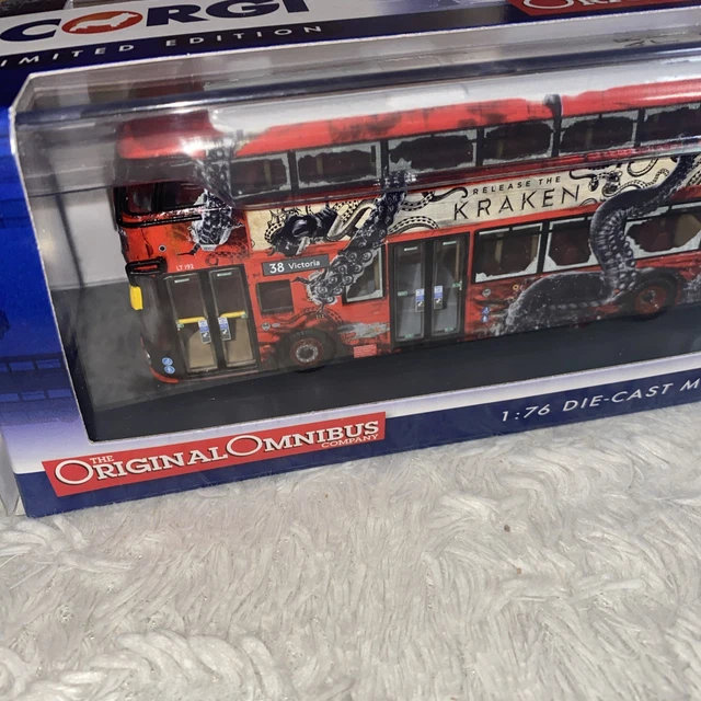 CORGI OOC NEW Routemaster Ar 38 Victoria 'Release The Kraken' Cat No ...