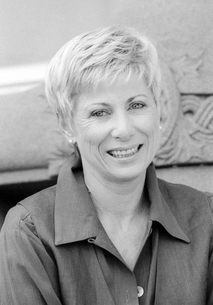 AUSTRALIAN ACTRESS ELSPETH Ballantyne, from Neighbours, in the 1 - Old ...