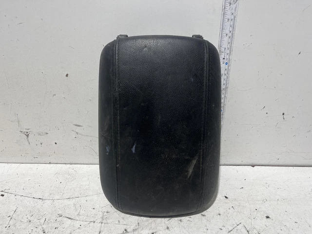 HOLDEN COMMODORE CONSOLE Lid VE Leather 08/06-05/13 $85.00 - PicClick AU