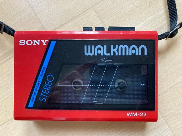 ORIGINAL SONY WALKMAN WM-22 von 1986 mit Tragegurt, funktionsfähig EUR ...