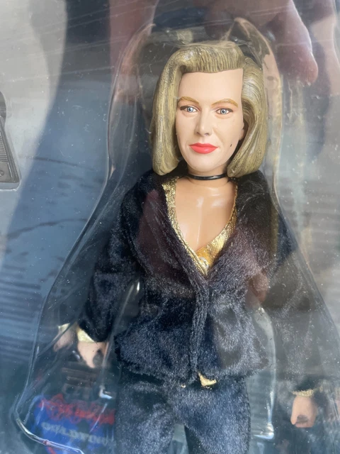 FIGURINE JAMES BOND 007 Goldfinger Honor Blackman "Pussy Galore" Sideshow 1/6 EUR 120,00 ...