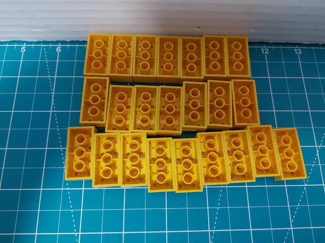 LEGO BLOCK BLOCKS Genuine 3001 2x4 Yellow - Lot of 23 Pieces $5.99 ...