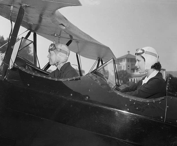 AMELIA EARHART INSTRUCTING Actress June Travis In Airplane 1935 Old ...