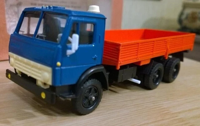 KAMAZ 5320 1:43 URSS camion 1/43 russe moulé sous pression modèle camion... EUR 106,63 - PicClick FR