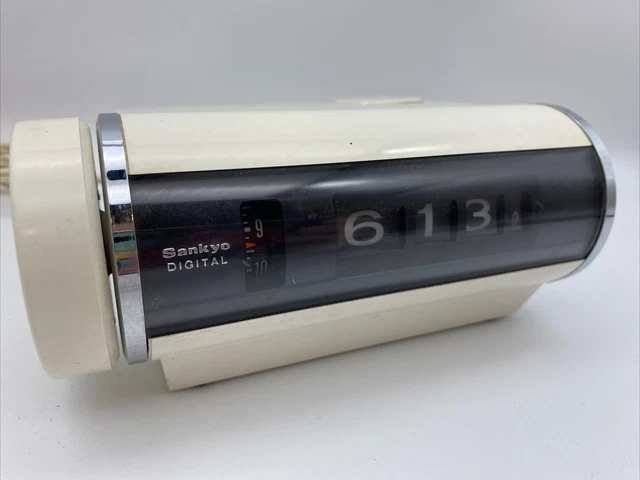 VINTAGE SANKYO DIGITAL Alarm Clock Flip Numbers Model 412 White Seiko ...