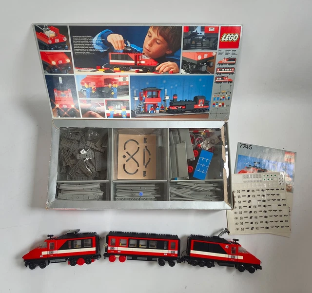LEGO TRAINS: HIGH-SPEED City Express Passenger Train Set (7745) EUR 260 ...
