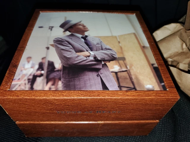 OROLOGIO UOMO BULOVA Frank Sinatra "Fly Me to the Moon" 97B196 ...