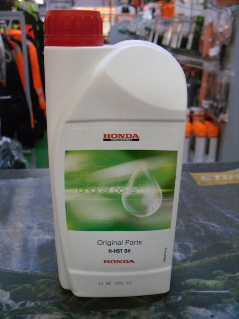 GENUINE HONDA HST Hydro Static Transmission Oil 1 Ltr 08208-99903HE £36 ...
