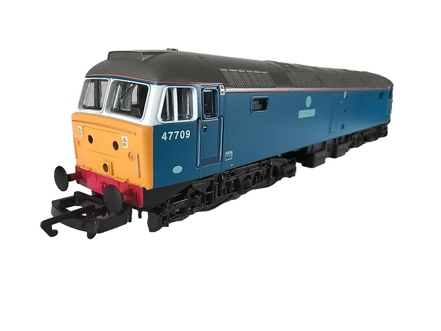 HORNBY DIESEL LOCOMOTIVE R1093 Class 47 OO Gauge No 47709 Dionysus ...