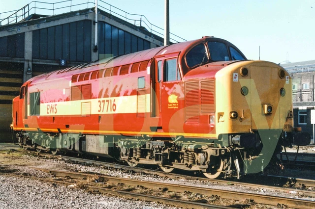 UK DIESEL TRAIN Railway Photograph Of Class 37 37027 Loco. Rm37-81 £1. ...