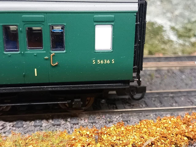 HORNBY R2815 SOUTHERN Railway Maunsell Composite S5636S British ...