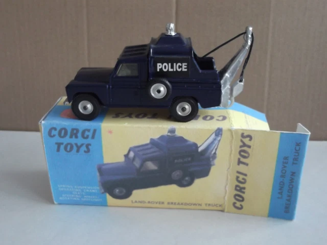 CORGI TOYS 477 Code 3 model, Land Rover 109" wheelbase, Police ...