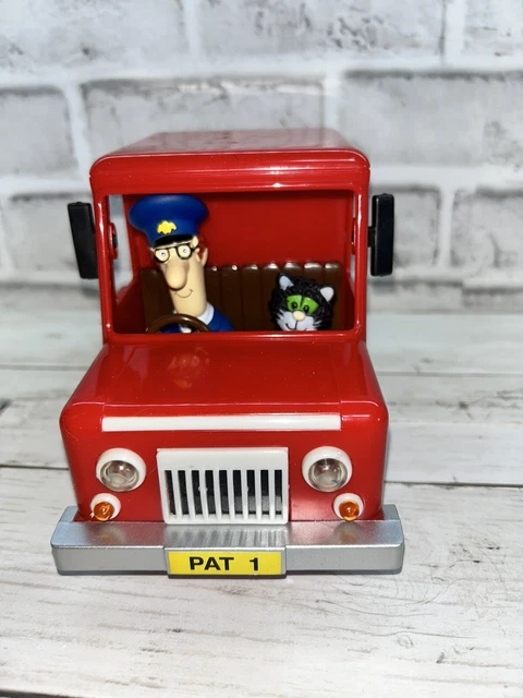 POSTMAN PAT AND Jess The Cat, Royal Mail Toy Van PAT 1, Vintage Retro ...
