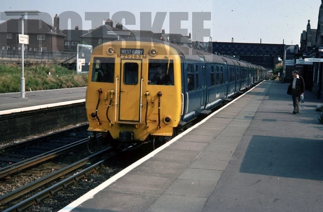 35MM SLIDE BR British Railways Electric EMU Class 501 M29283M 1976 ...