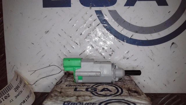 CONTACTEUR FEU STOP RENAULT MEGANE 4 PHASE 1 253206454R EUR 25,50 ...