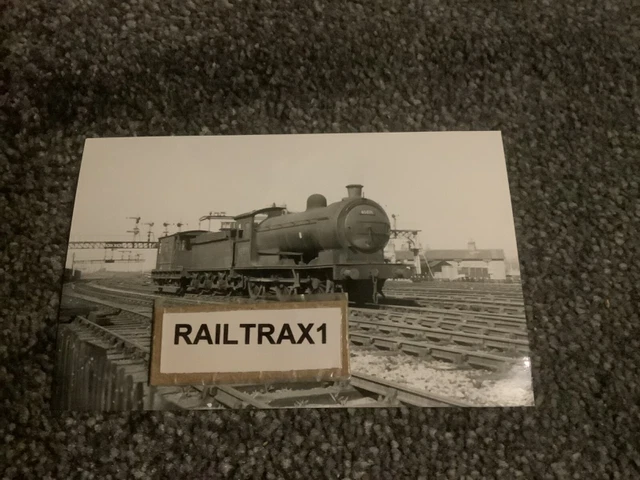 RAILWAY STEAM PHOTOGRAPH - 65871 + GUARDS VAN Nr. SIGNAL BOX AT TYNE ...