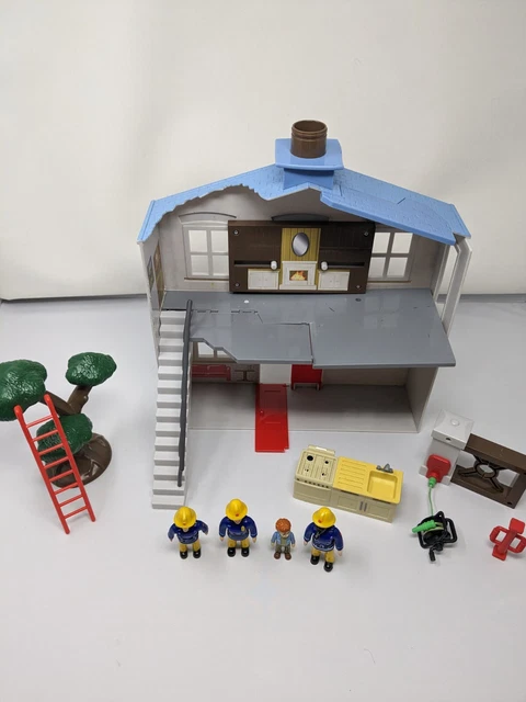 FIREMAN SAM MULTI Rescue House On Fire Burning With Figures + Tree ...