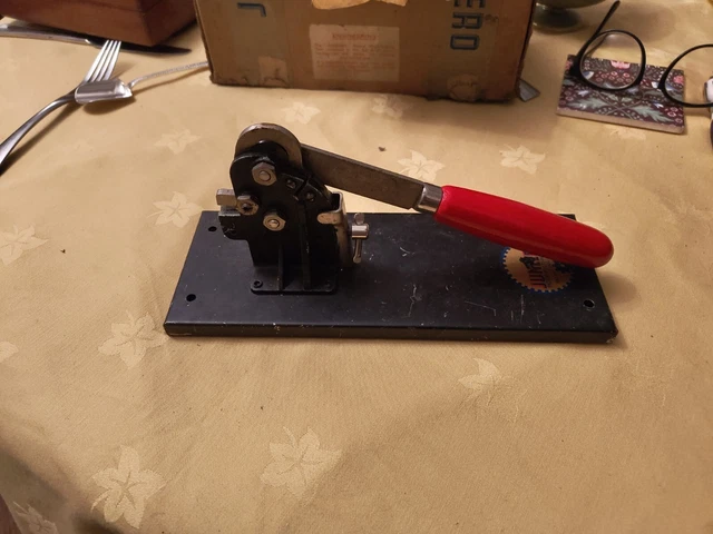 RARE VINTAGE JUNEERO Engineering Tool Erector props Bender old 40s-50s ...