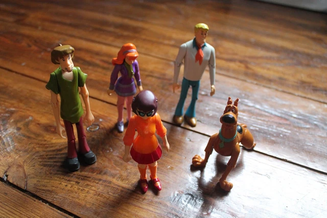 Scooby Doo 5x 5” Figures Daphne Velma Freddie Shaggy Complete Set