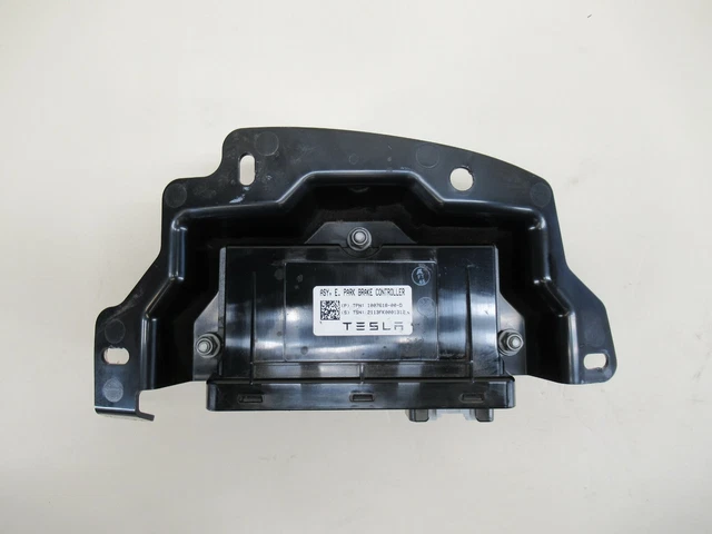 TESLA MODEL S Power Lift Gate Control Module Computer 1007511-00-A $75. ...