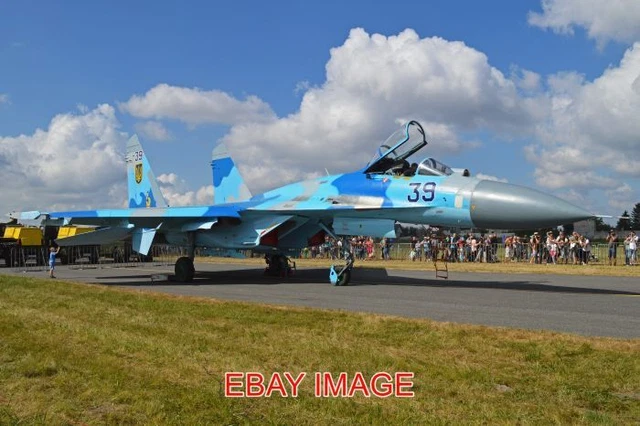 PHOTO AEROPLANE Sukhoi Su-27 Flanker '39 Blue' Operated By The Myrhorod ...