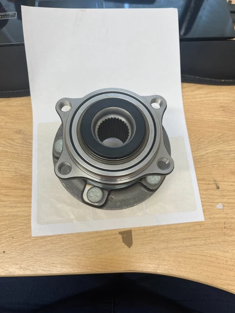 ROULEMENT DE ROUE SKF Hyundai i30 i40 Tucson Kia Optima Sportage VKBA7786 P4-18 EUR 64,39 ...