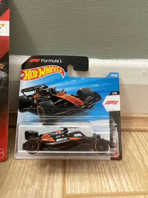 HOT WHEELS PREMIUM McLaren Formula 1 F1 2025 81 Oscar Piastri plus ...