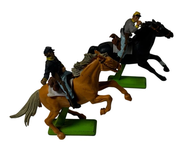 VINTAGE BRITAINS DEETAIL US Cavalry Soldiers W/ Horses 1971 Bugler $26. ...