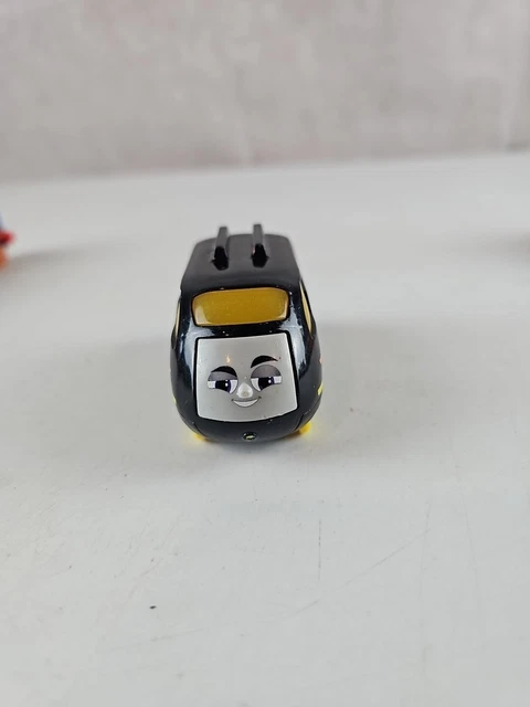 THOMAS & FRIENDS Riff All Engines Go Diecast Push Along Engine Train £9 ...